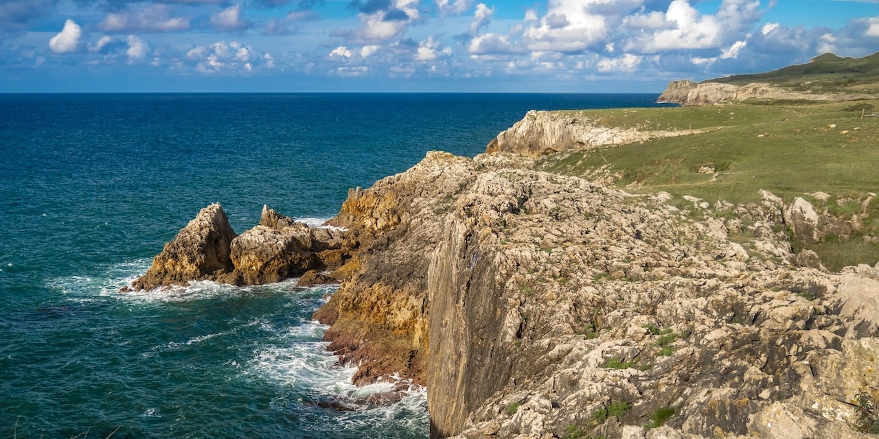The “Insurance Cliff” at 26: Why employers need to step up ...